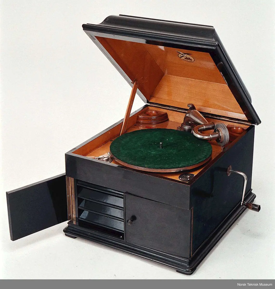 Grammofon - Norsk Teknisk Museum / DigitaltMuseum
