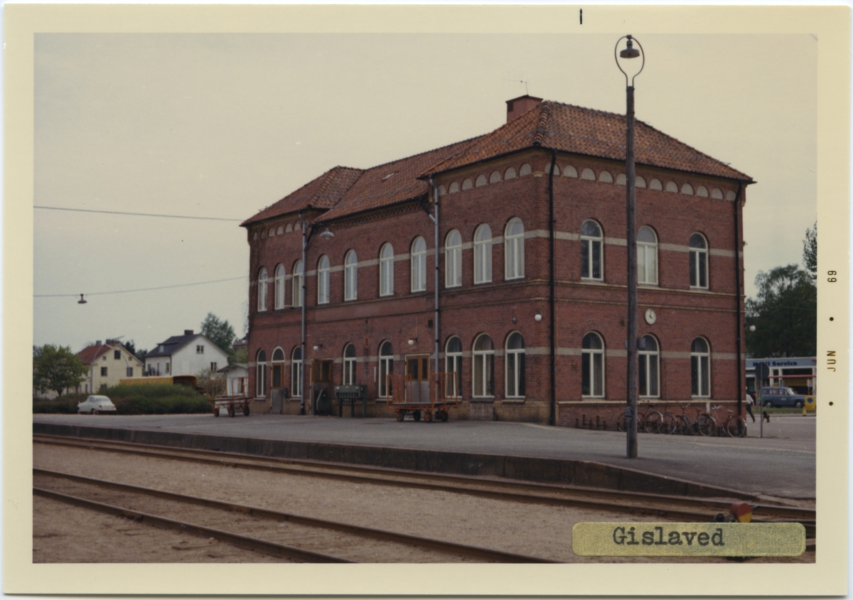 Vy över Gislaved Station. - Järnvägsmuseet / DigitaltMuseum